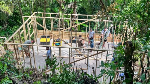 - LMC - Building Business Together